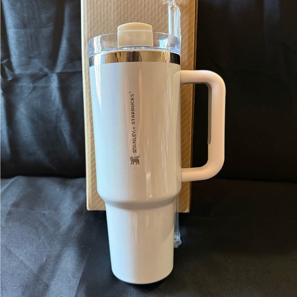 Stanley | Dining | New Stanley 4oz White Speckle Glitter Look Starbucks ...